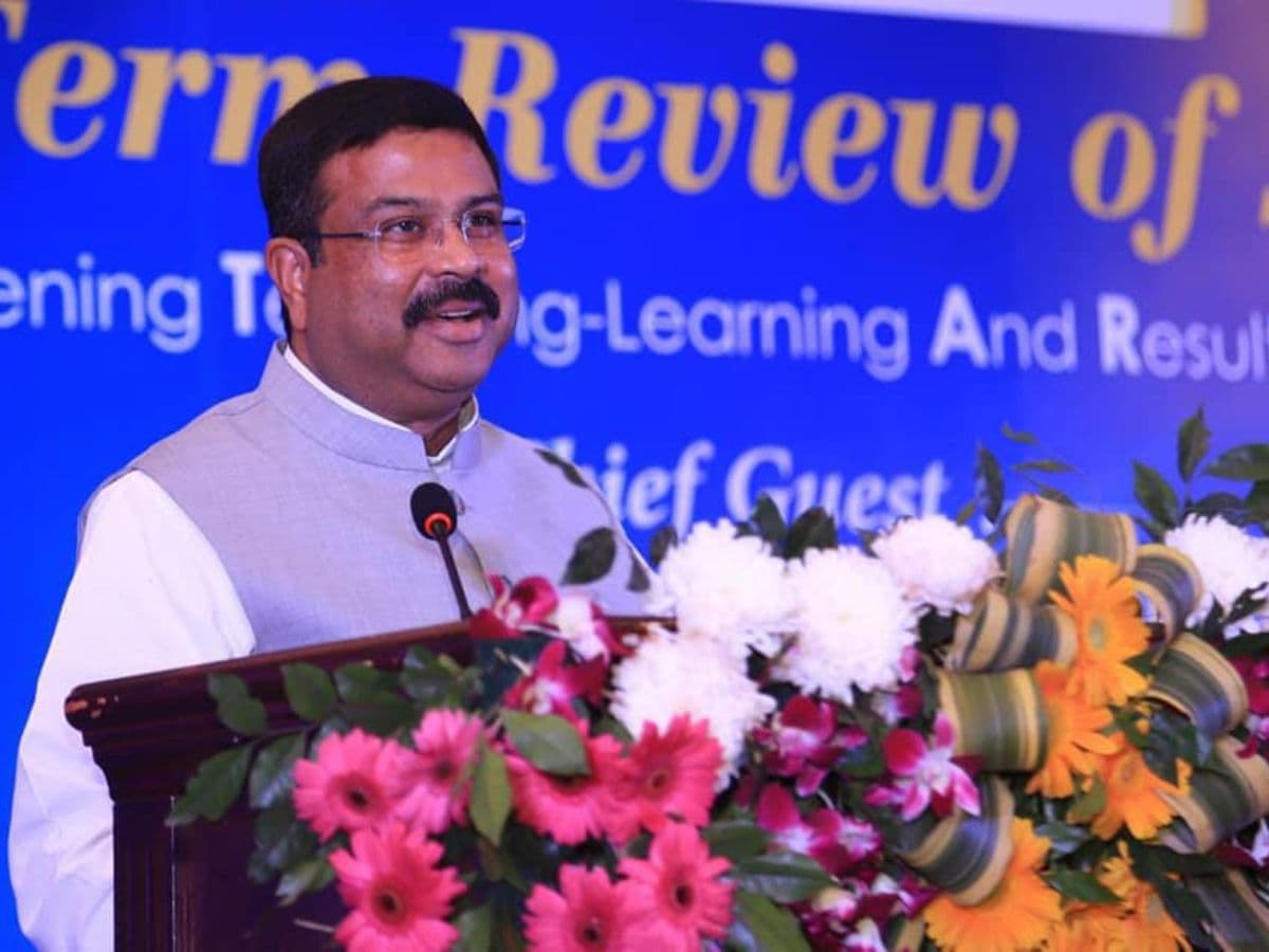 Minister Dharmendra Pradhan reviewed key findings, progress of STARS ...