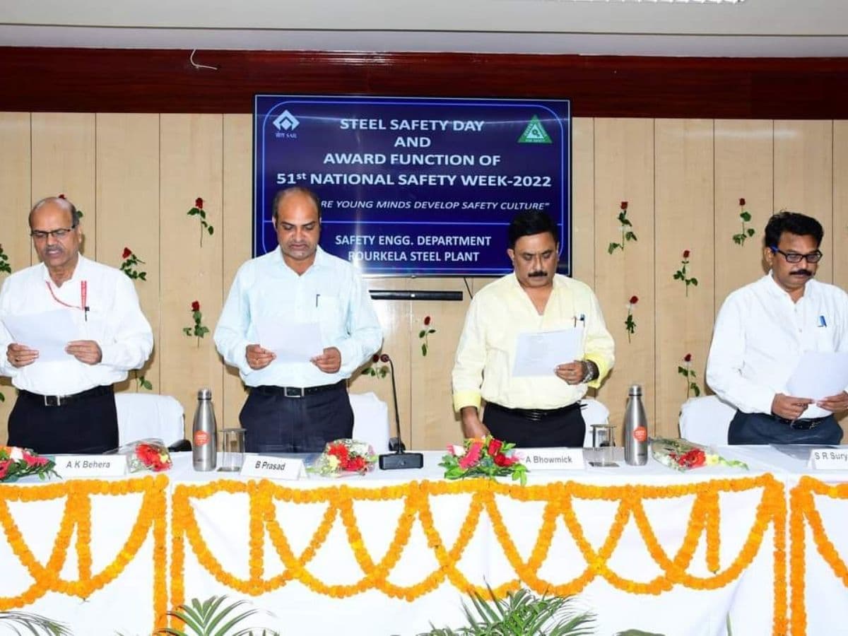 ‘Let’s make everyday a Safe Day' exhorts Mr. Atanu Bhowmick, Director ...