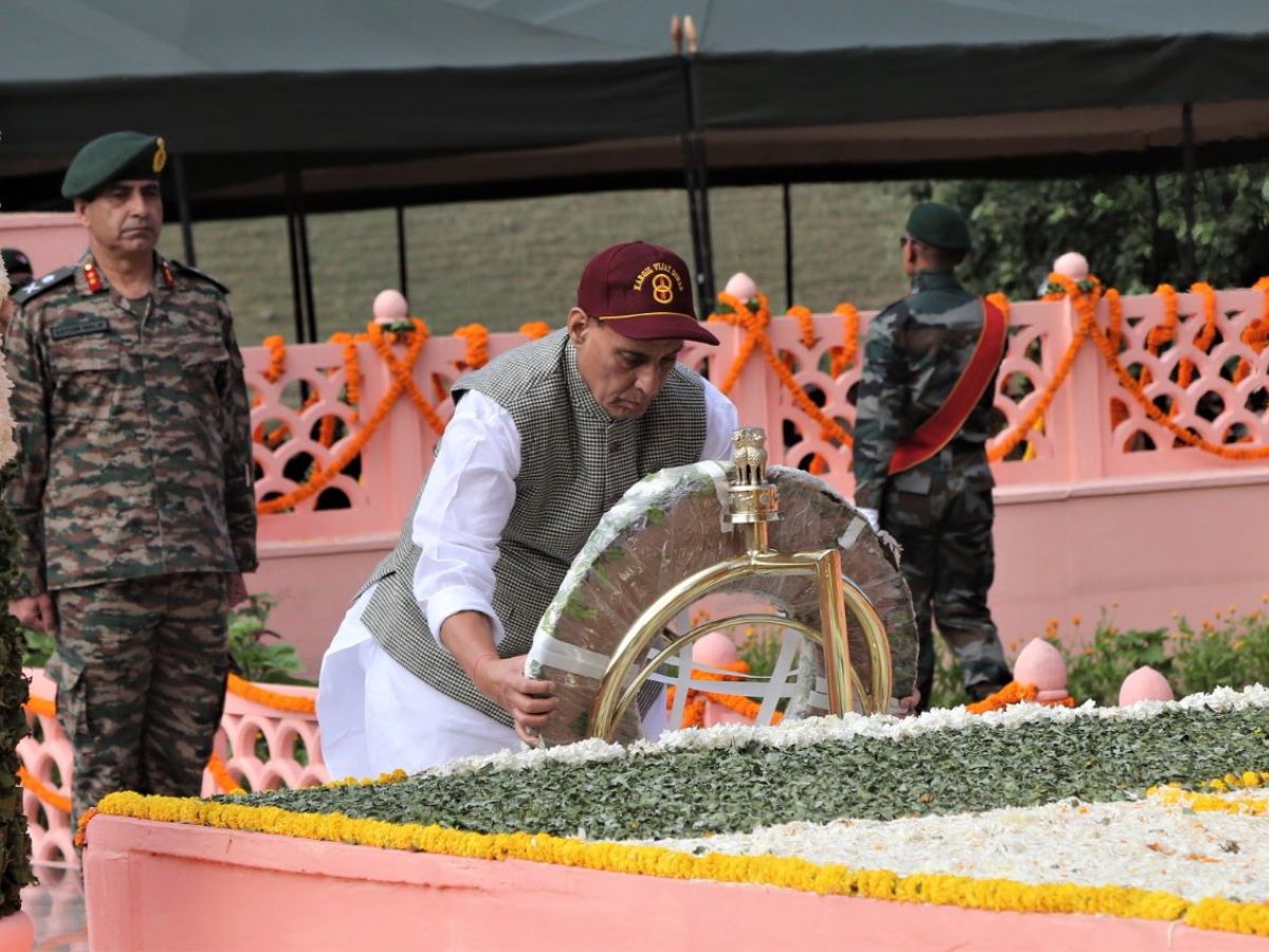 24th Kargil Vijay Diwas: Nation pays tribute to 1999 Kargil war heroes